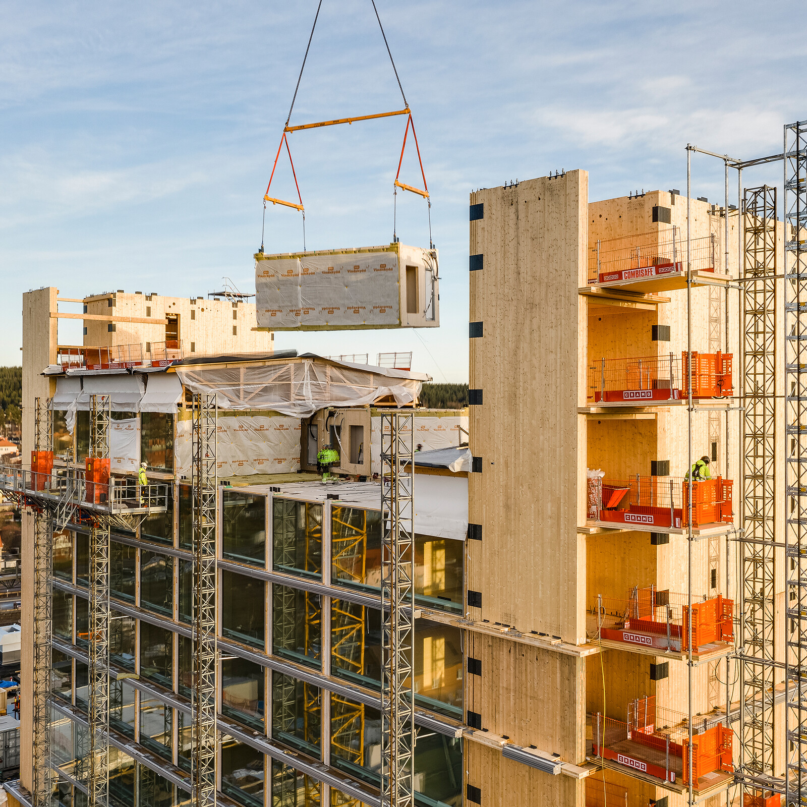 Une nouvelle équerre optimisée pour la construction CLT | Simpson ...